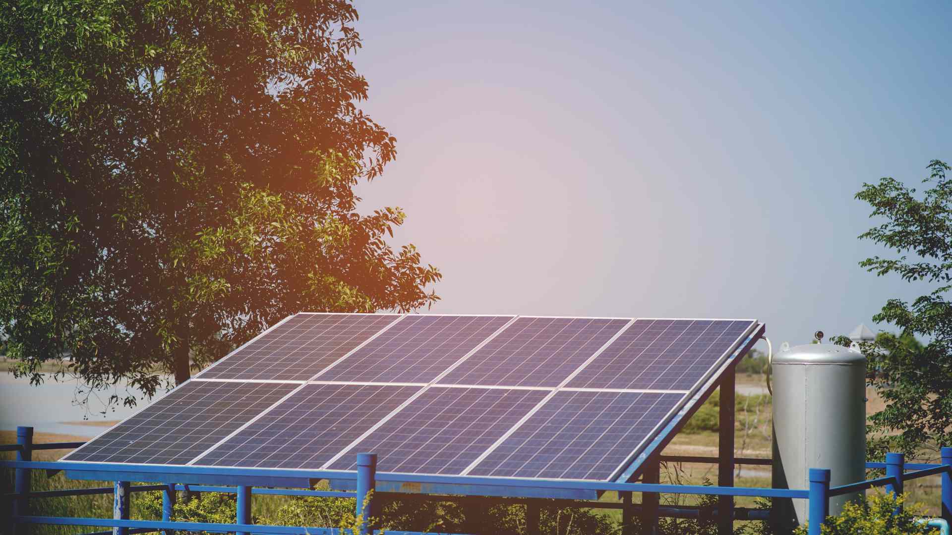 Perbedaan Pompa Air Tenaga Surya dan Solar Cell - Atonergi