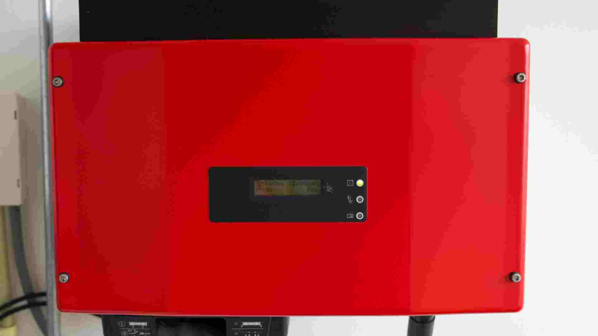 Panduan Memilih Inverter Off Grid: Memaksimalkan Efisiensi Energi Anda - Atonergi