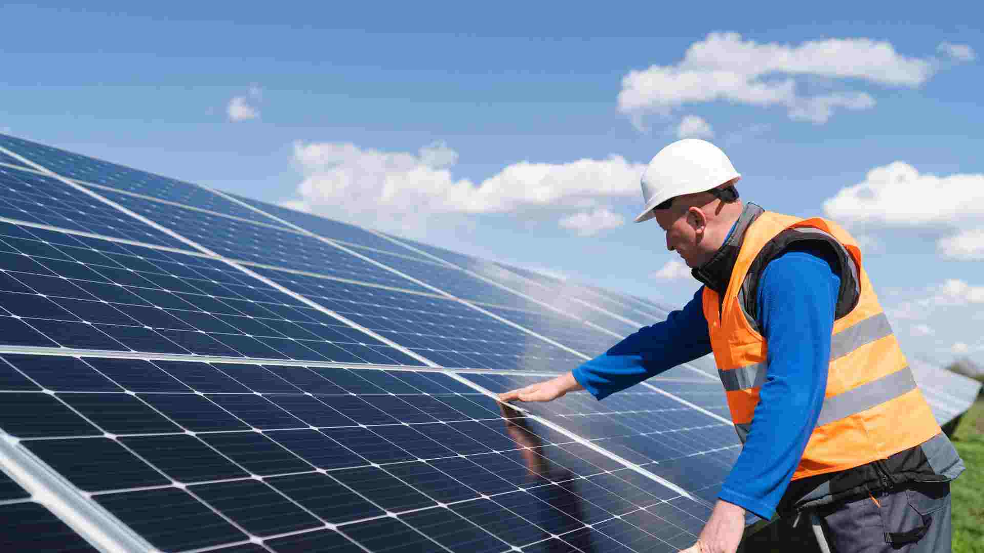 Checklist Perawatan Panel Surya di Atap Rumah - Cegah Masalah - Atonergi